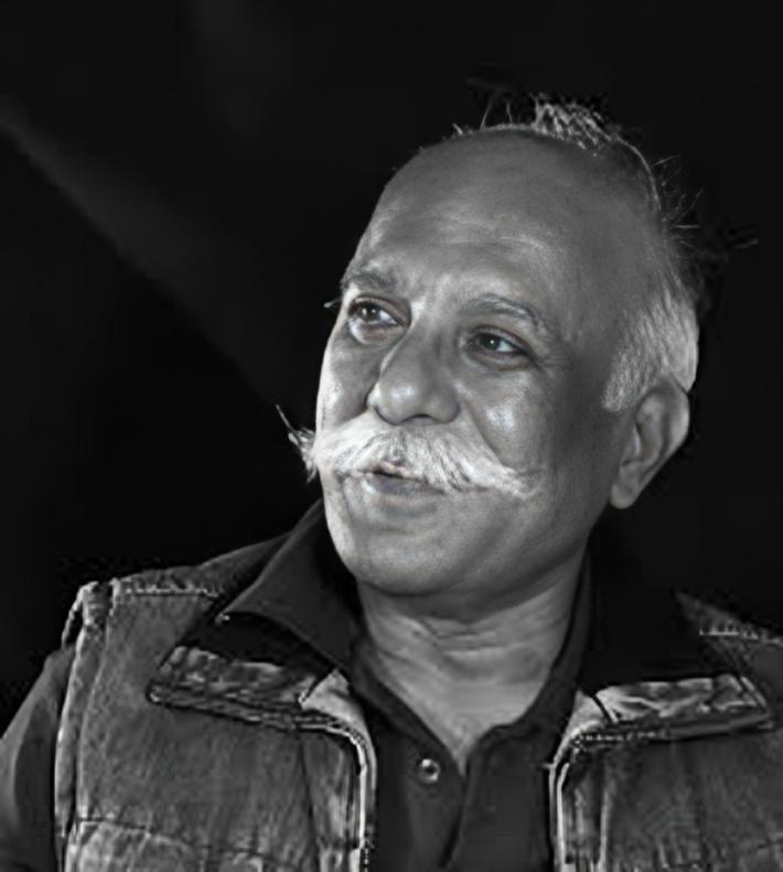 Ranganath Pathare – Akshardhara Book Gallery